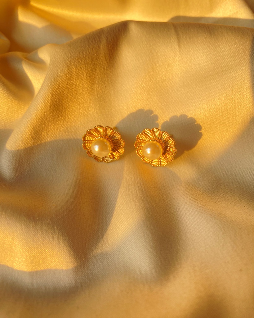 Salt Royal Elegance | Jeevee