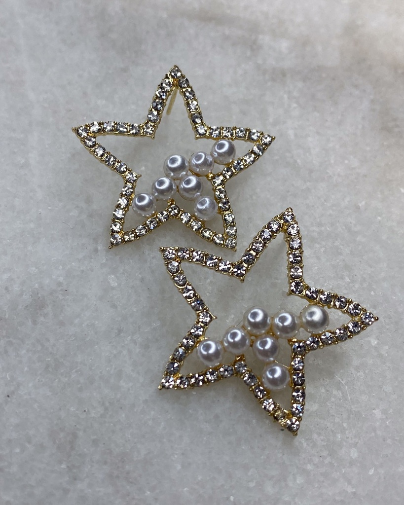 Pepper Star Earrings With Pearl Details | Jeevee